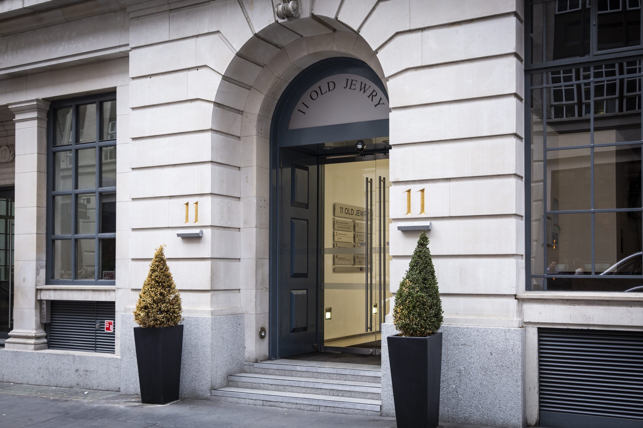 Fund Management Services - Laven